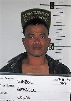 Police allegedly find multiple bags of suspected meth, uncovered ...