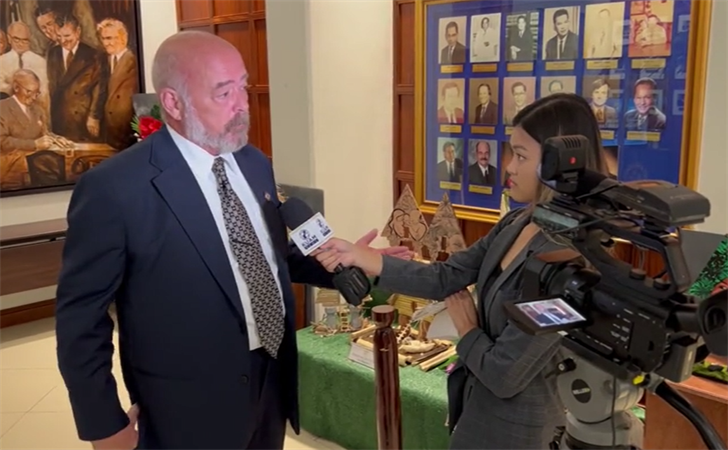 Fisher's ethics complaint claims Parkinson didn't disclose ties with ...