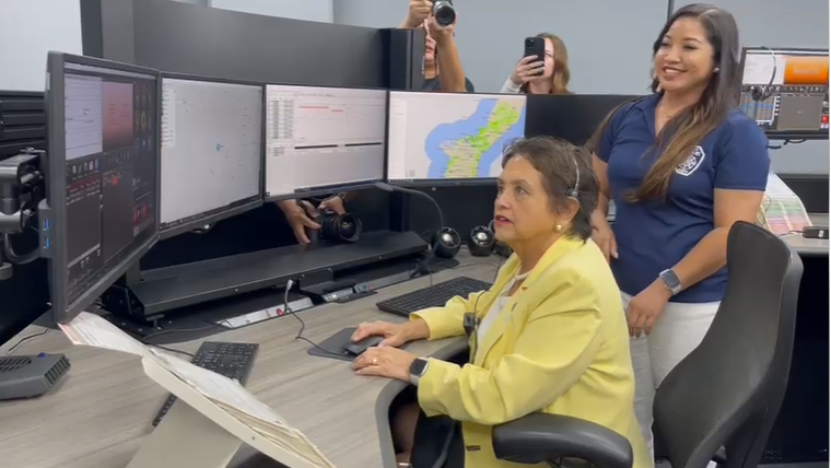 New 911 Call Center opens - KUAM.com- KUAM News: On Air. Online. On Demand.