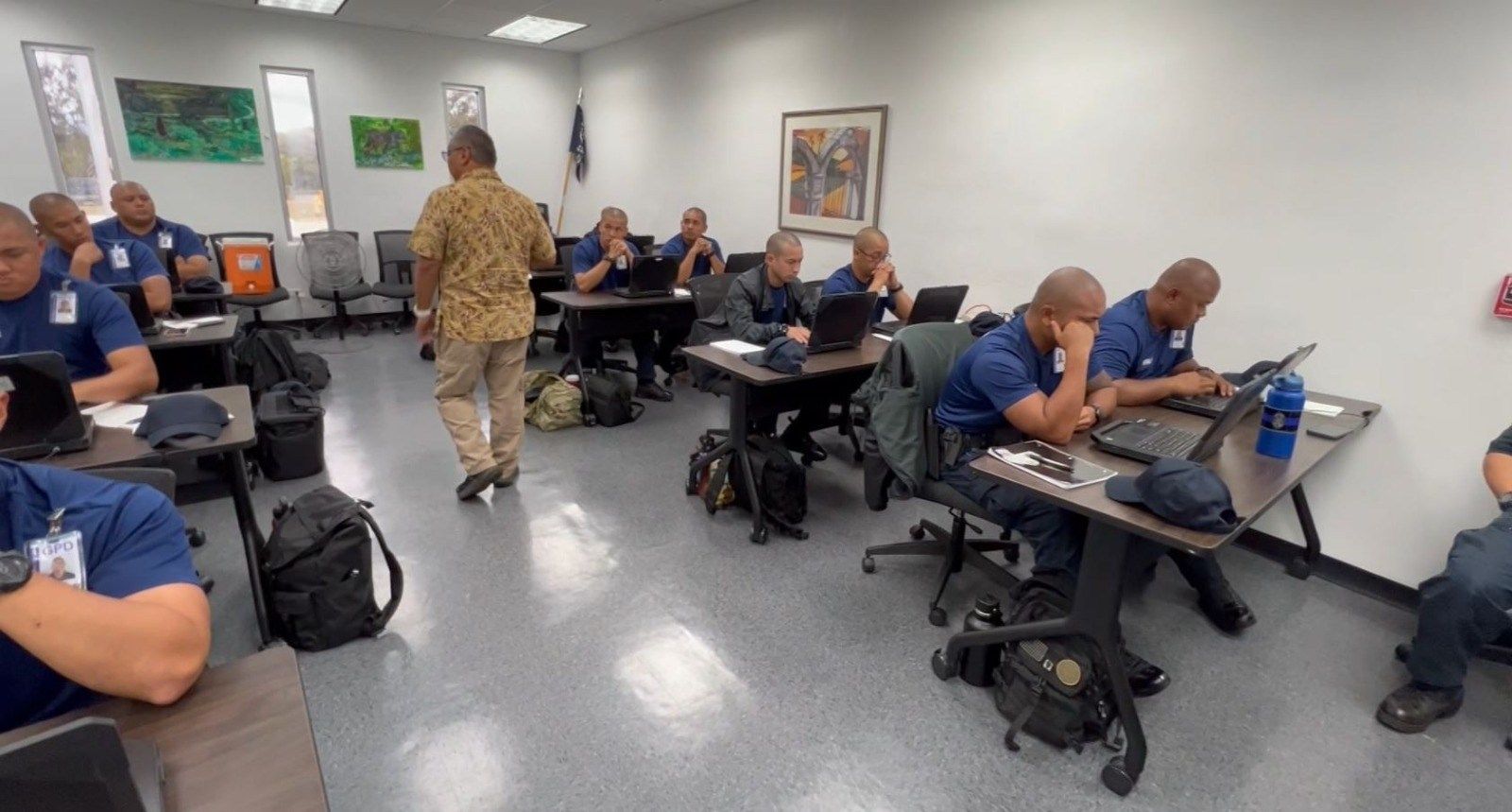 Police officer trainees learn about mobile reporting system - KUAM.com ...