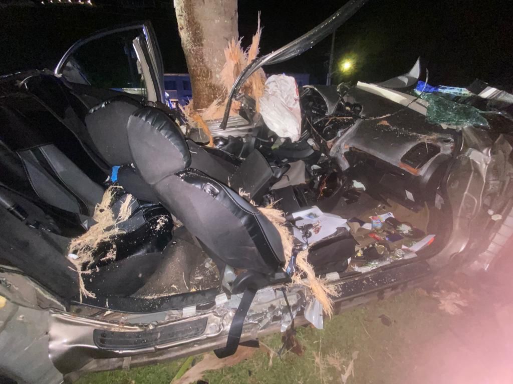 Man, woman dead after car wrapped around tree in East Agana crash ...